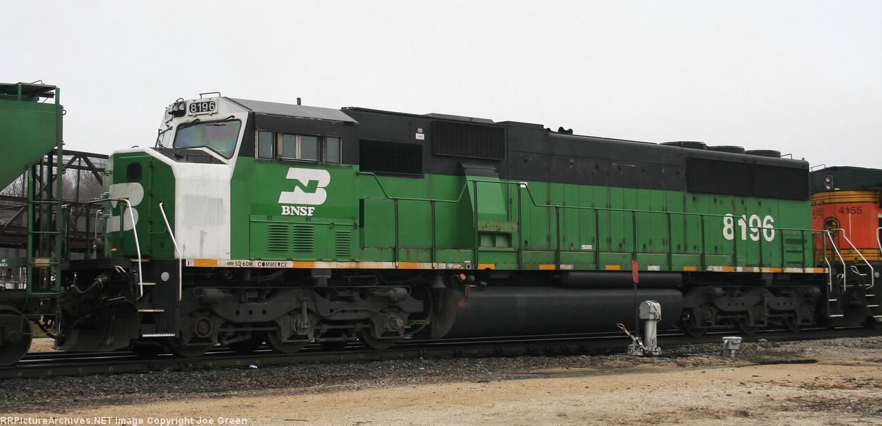 BNSF 8196